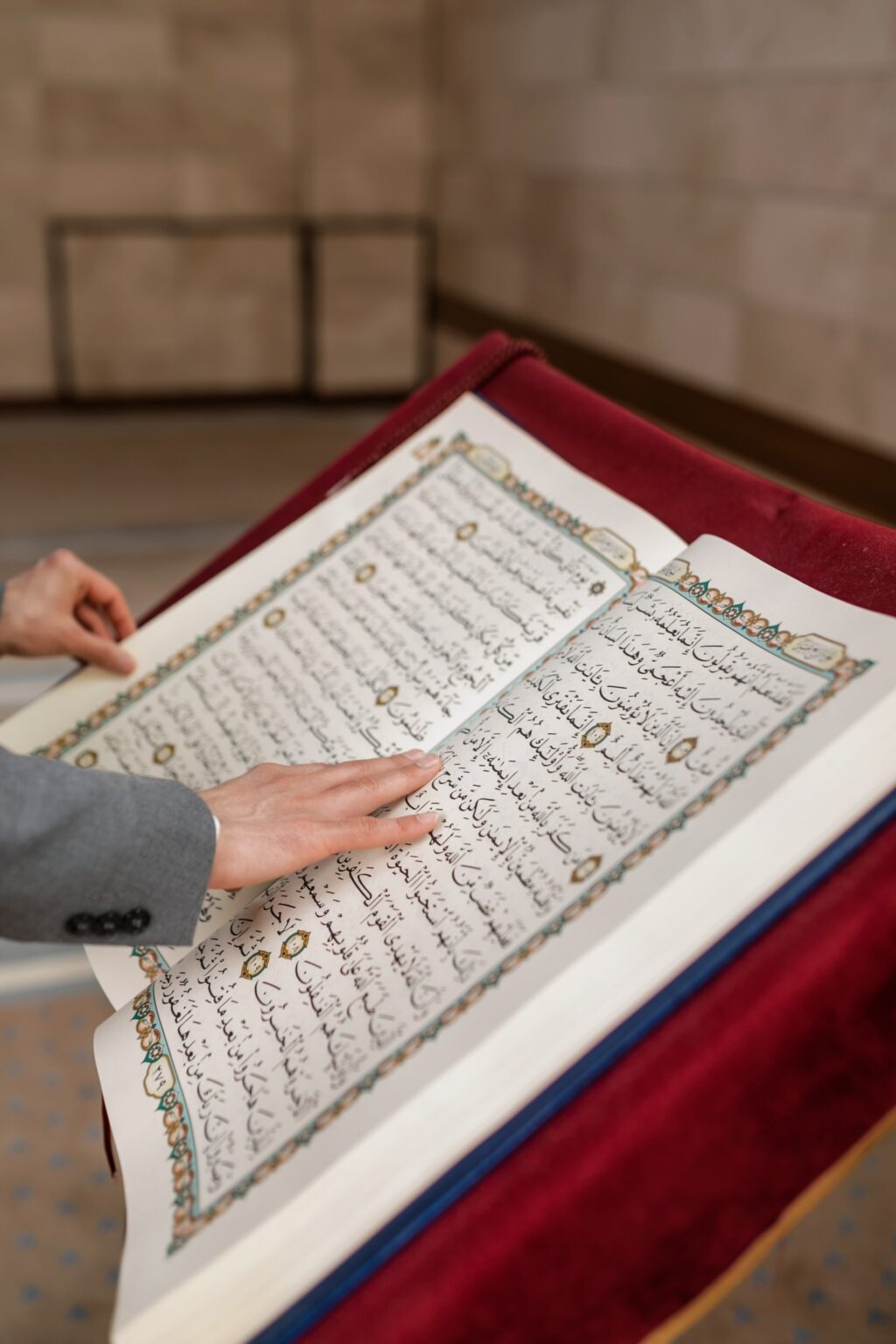 Quran Reading Course Online with Basic Tajweed - Quran Guide